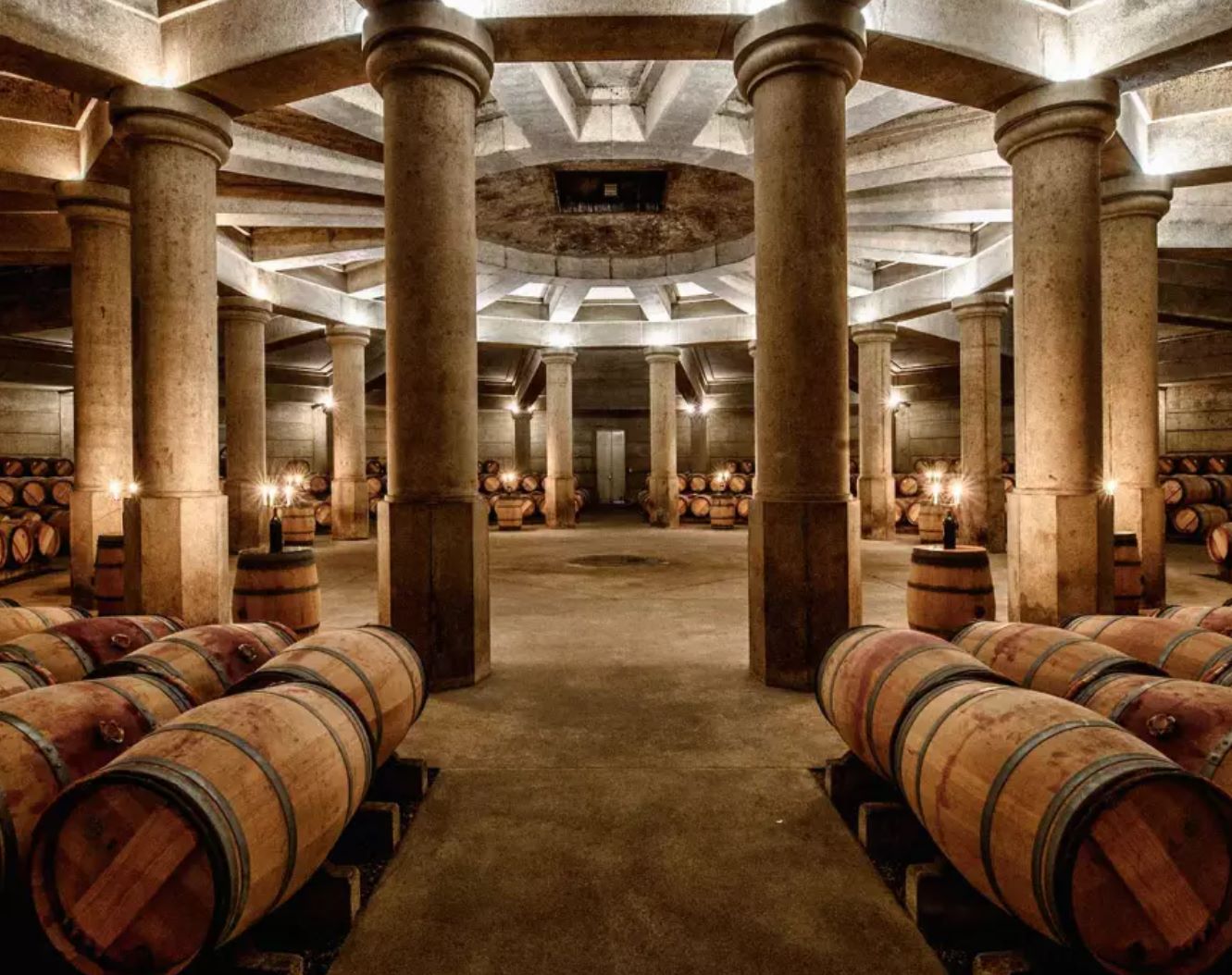 Top 7 podgorii de vin scumpe: Secretul valorii în producția de vin ...